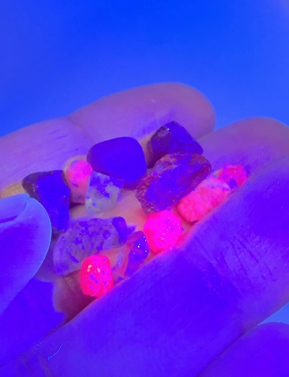 Gem Torch by Gemstone Masters, 6 function gem torch, strong power UV 3 ...