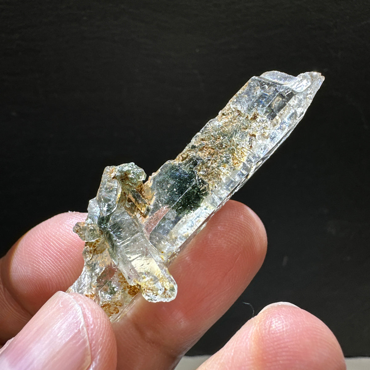 Mondo Quartz Crystal, 12.60gm, Tanzania – Gems Of East Africa